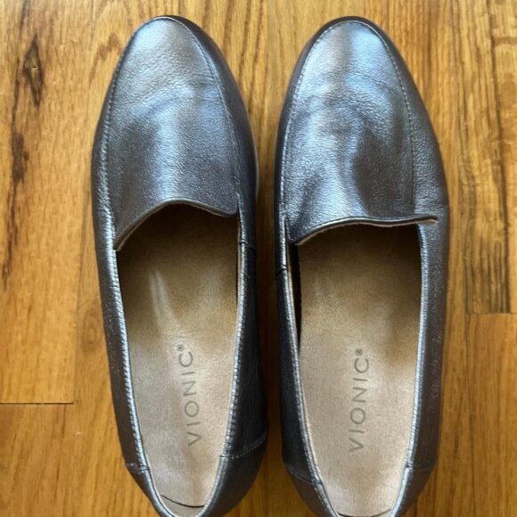 Vionic | Shoes | Womens Vionic Loafer | Poshmark